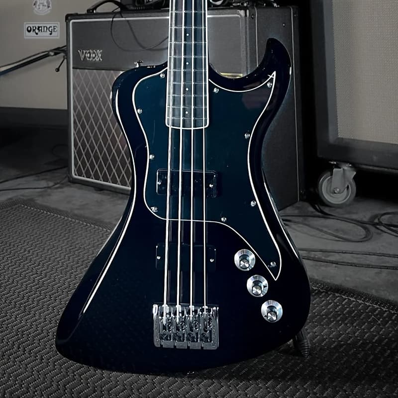 Dunable Guitars R2 DE Bass, Gloss Black with Chrome Hardware | Reverb