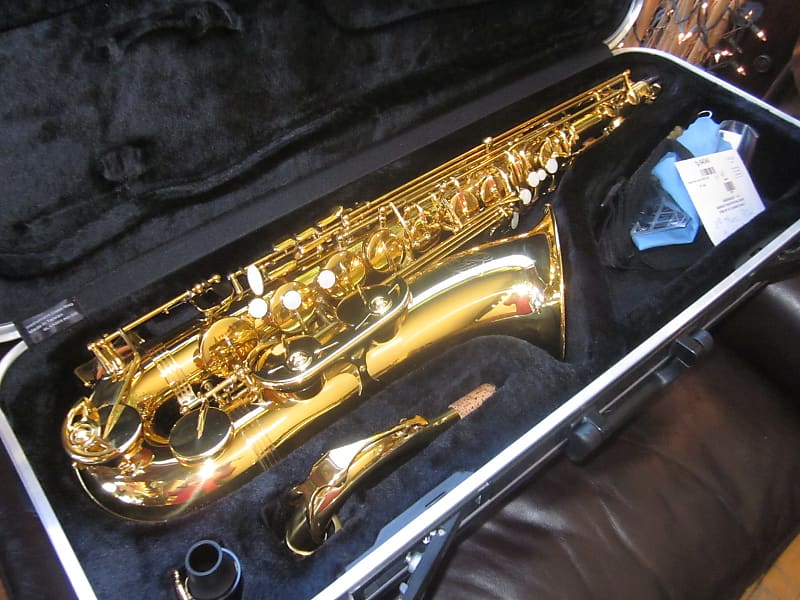 Ravel by Gemeinhardt RGT202 Tenor Saxophone with Hard Case | Reverb