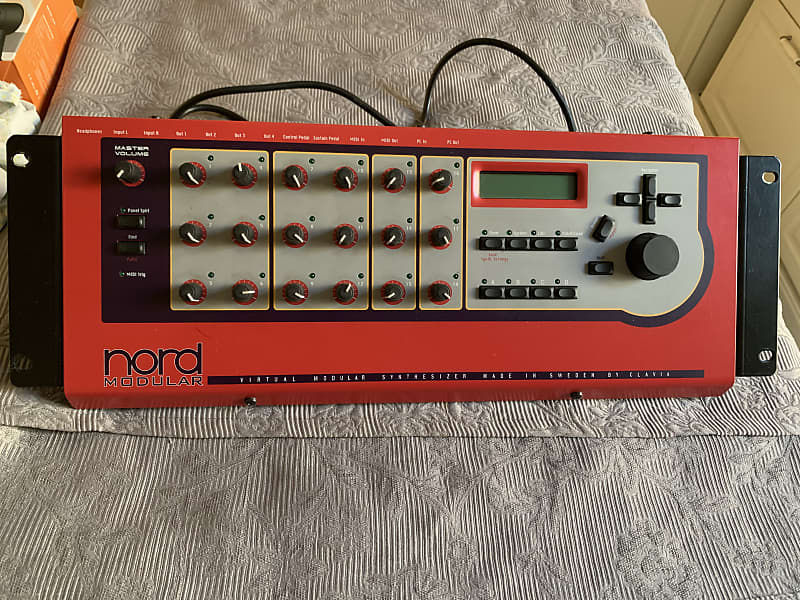 Claviar Nord Modular Synth Rack rosso | Reverb