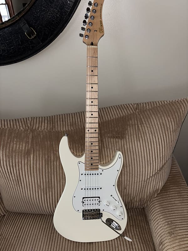 Made in Japan Greco Supreme Sound Buster - Vintage White | Reverb