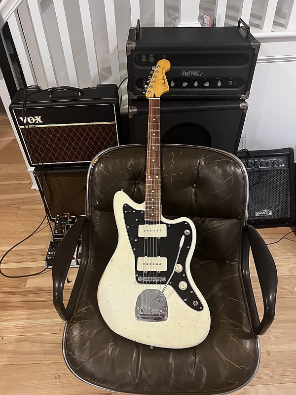Squier J. Mascus Body (relic) Fender neck Jazzmaster - Relic | Reverb