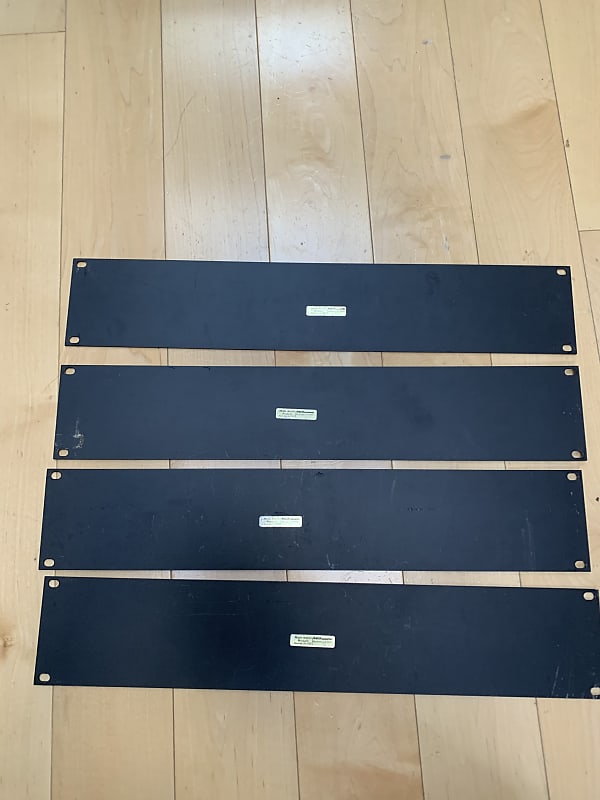 4-Middle Atlantic Middle Atlantic Products 2 U Rack Spaces | Reverb