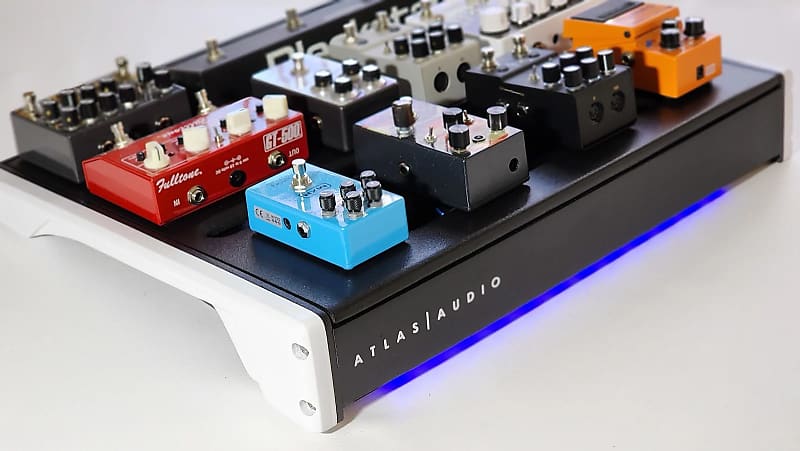 Atlas Audio S Series Custom Pedalboard 19" x 16" White Sides | Reverb