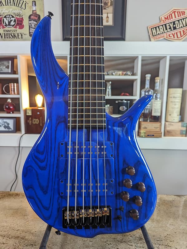 F Bass BN6 Deluxe: 33" Scale, Matching Ramp, Transparent Blue | Reverb