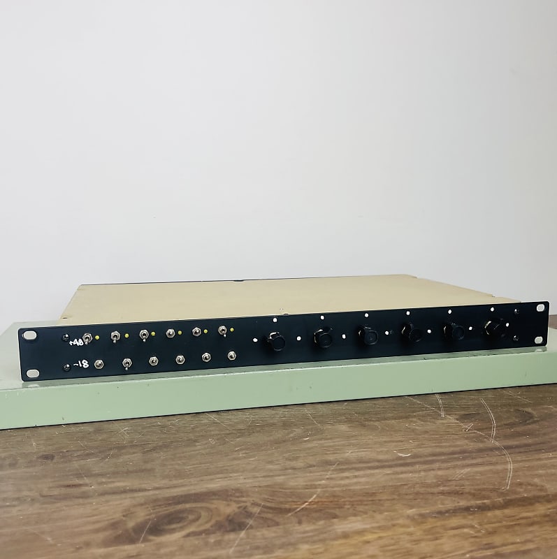 Custom / API Six Channel Preamp w 1970s API Cards | Reverb