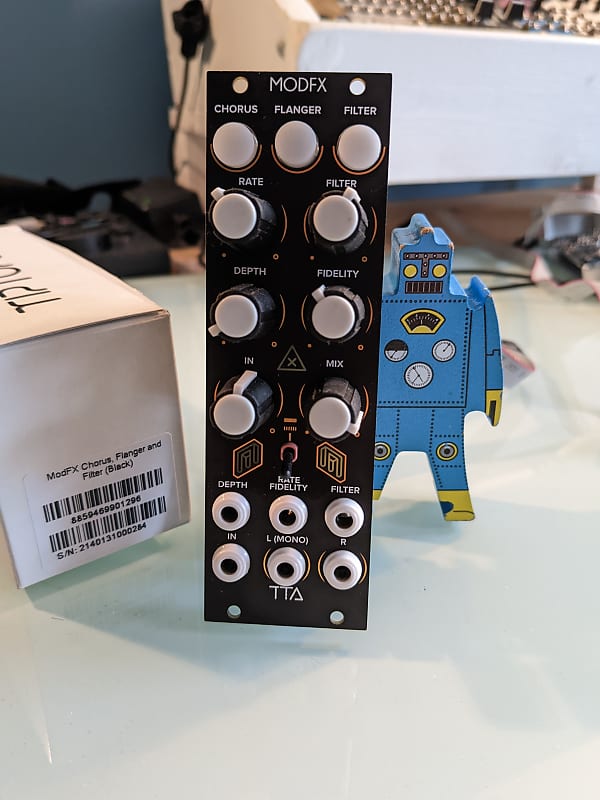 Tiptop Audio ModFX | Reverb