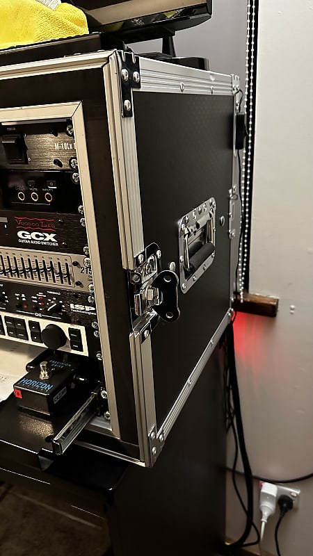 Titan AV 8RU Foam Isolated Rack Case 2018 | Reverb