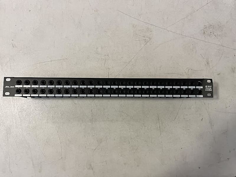 Used Re'an RPM48S 48 Way 1/4" Patch System | Reverb