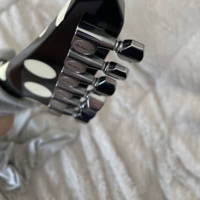 Jackson Randy Rhodes Flying V Polka dot tribute | Reverb