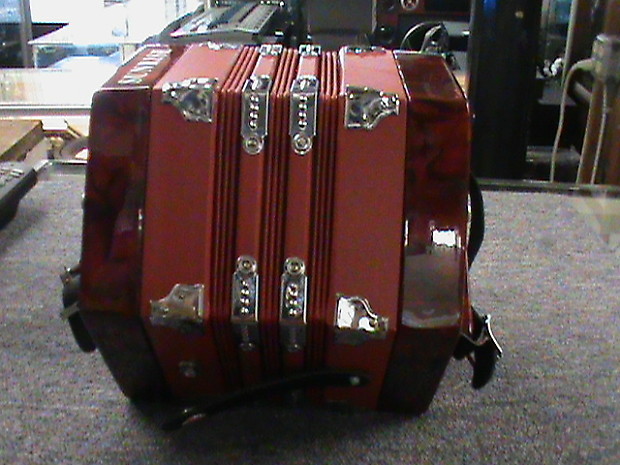 Sunrise Concertina red | Reverb