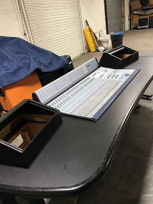 Digidesign D-Command 24 w/ Desk 2000's | Reverb