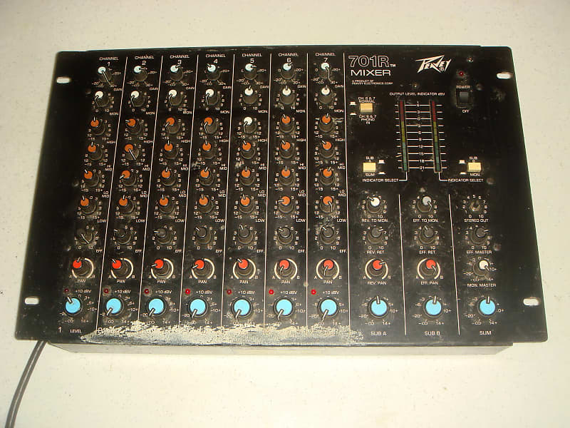 Peavey 701R 7-channel Rack Mountable Stereo Mixer | Reverb