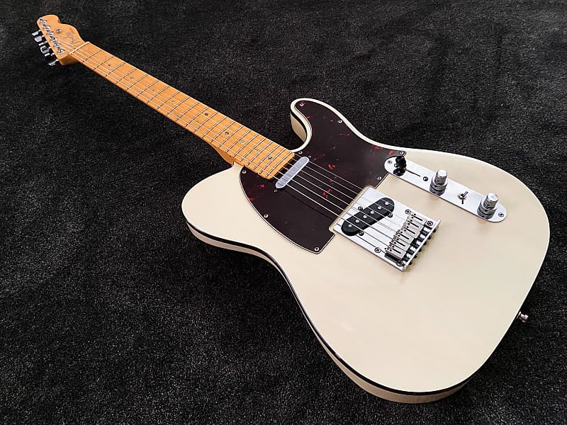 Fender American Deluxe Power Telecaster 2000 - White | Reverb UK