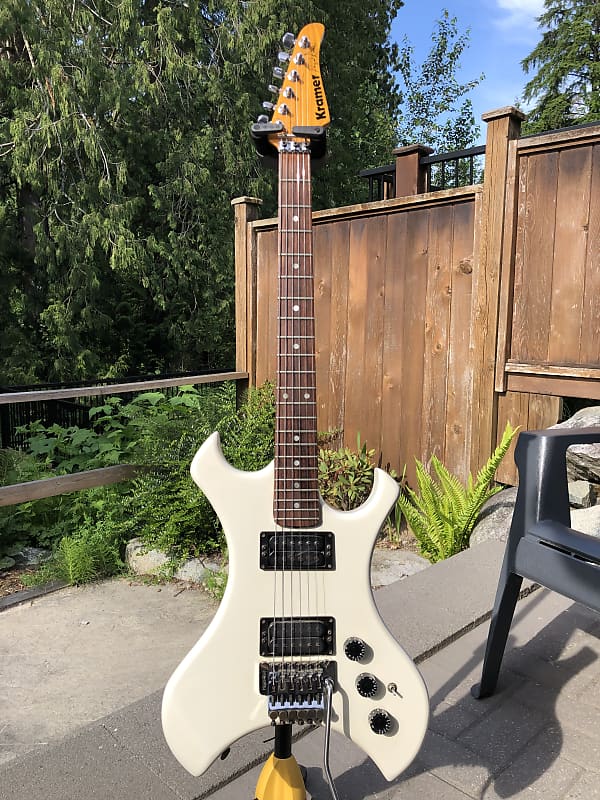 Kramer Floyd Rose Signature 1983 White | Reverb