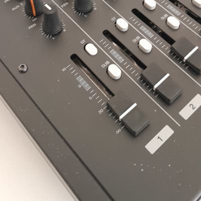 TASCAM M-164UF 16 CHANNEL MIXER WITH EFFECTS | Reverb
