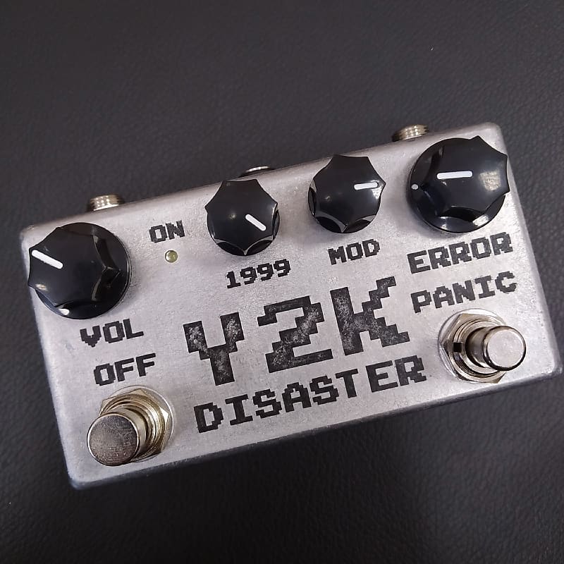.PSHC pdls. Y2K Disaster Fuzz-Glitch-Delay-Modulation | Reverb