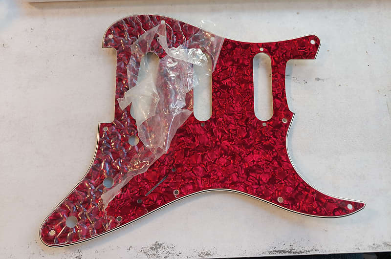 Fender Stratocaster scratchplate / pickguard SSS*very rare | Reverb