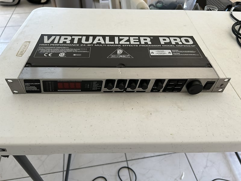 Behringer Virtualizer Pro DSP2024P 24-Bit Multi-Engine | Reverb France