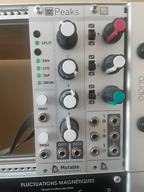 Mutable instruments peaks and shades | Reverb