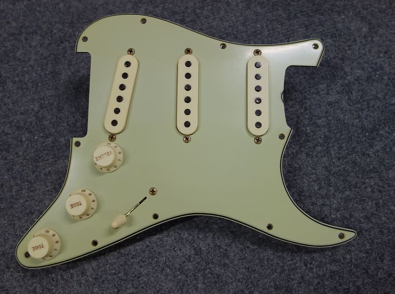 Fender Custom Shop Stratocaster Mint Green Loaded Pickguard & | Reverb