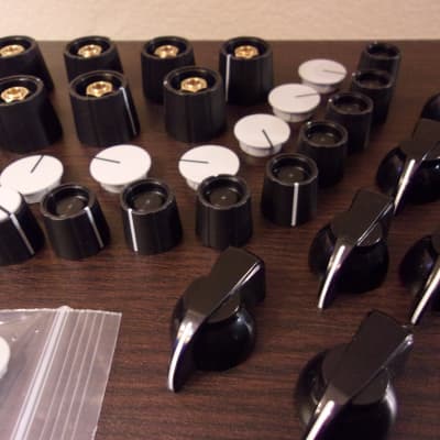 42 New Amp Knobs~ 9 Soldano SLO ~ 17 mini SLO ~ 8 Chicken | Reverb