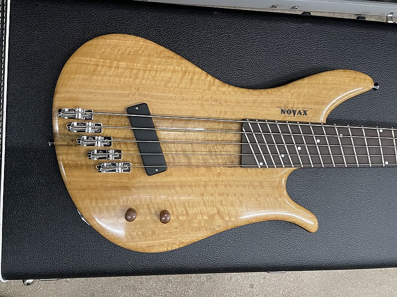 Novax 5 String Multiscale Bass | Reverb