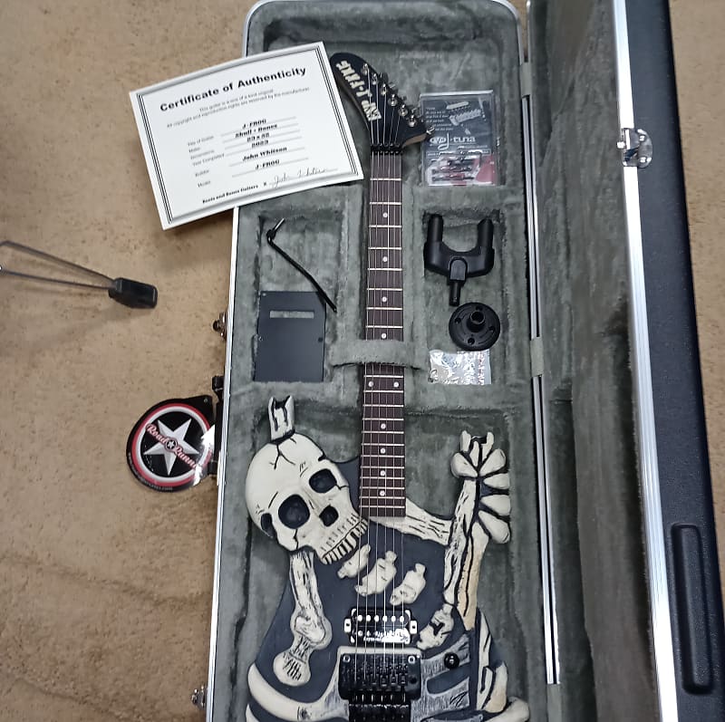 Skull & Bones J FROG Relic 2024 - Black and white | Reverb