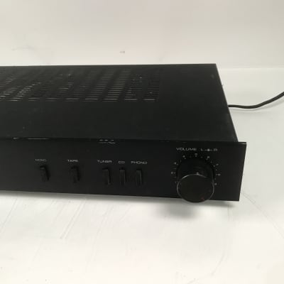 Rotel RA-820B Integrated Stereo Amplifier | Reverb