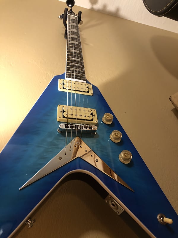 FireFly FFL Flying V Blue burst | Reverb