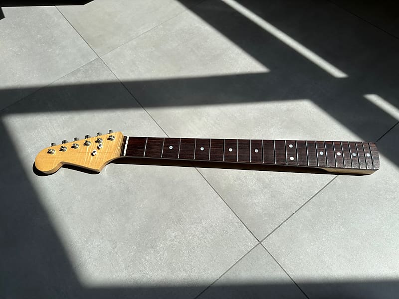 Musikraft Left Handed Strat Neck 2020s - nitrocellulose | Reverb