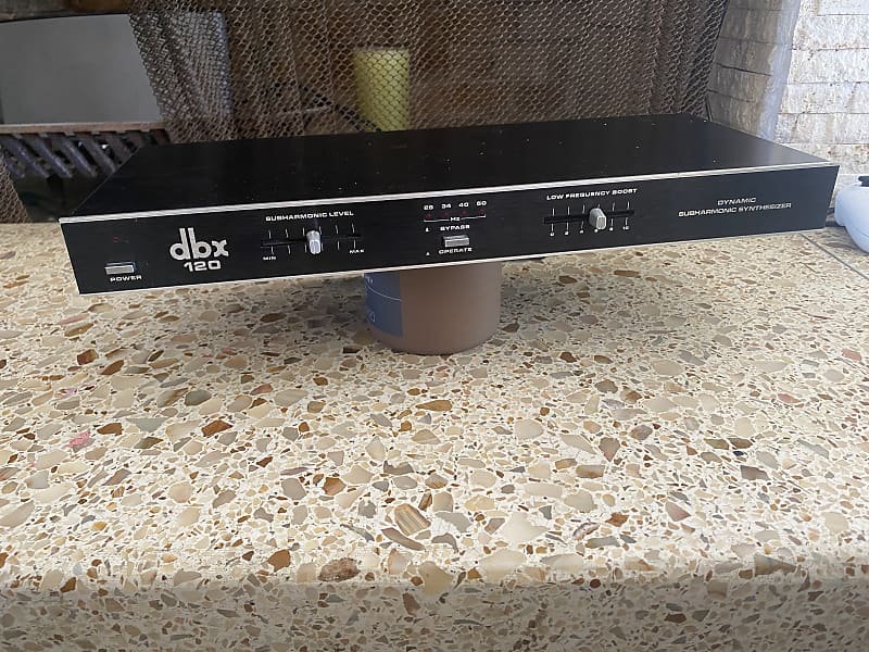 dbx 120 Subharmonic Synthesizer | Reverb