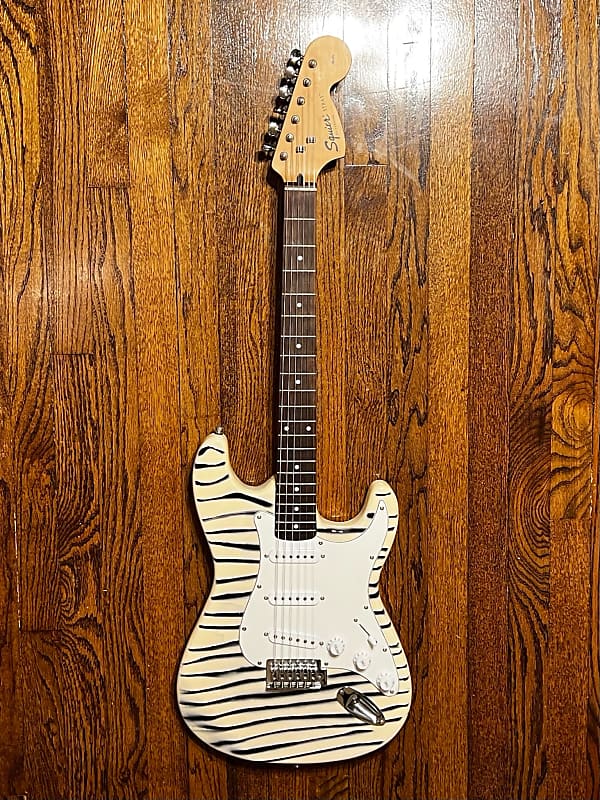 Squier Parts Stratocaster 1999 - White Tiger Stripe | Reverb