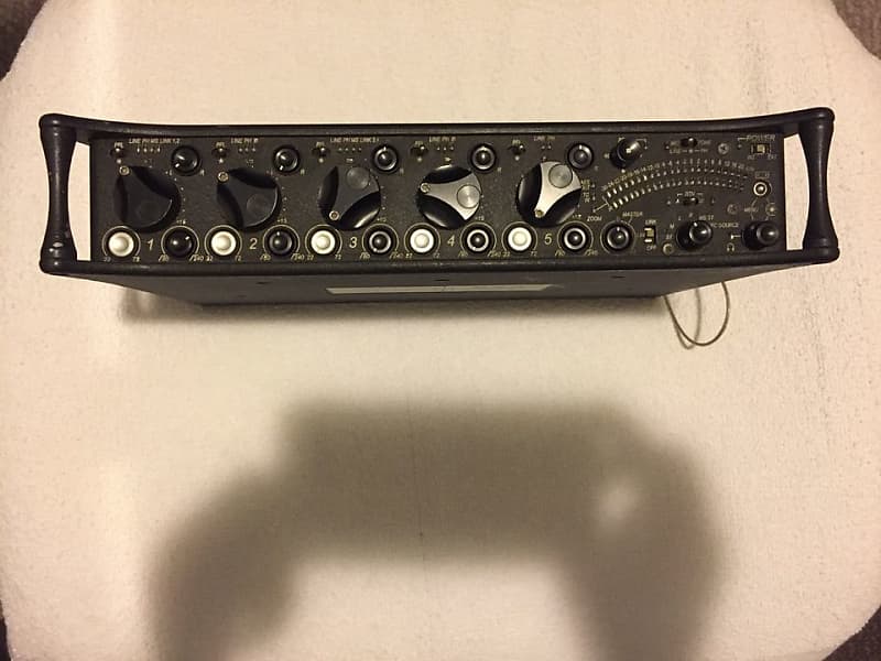 Sound Devices 552 Black - 5 Input Mixer/Recorder. In | Reverb