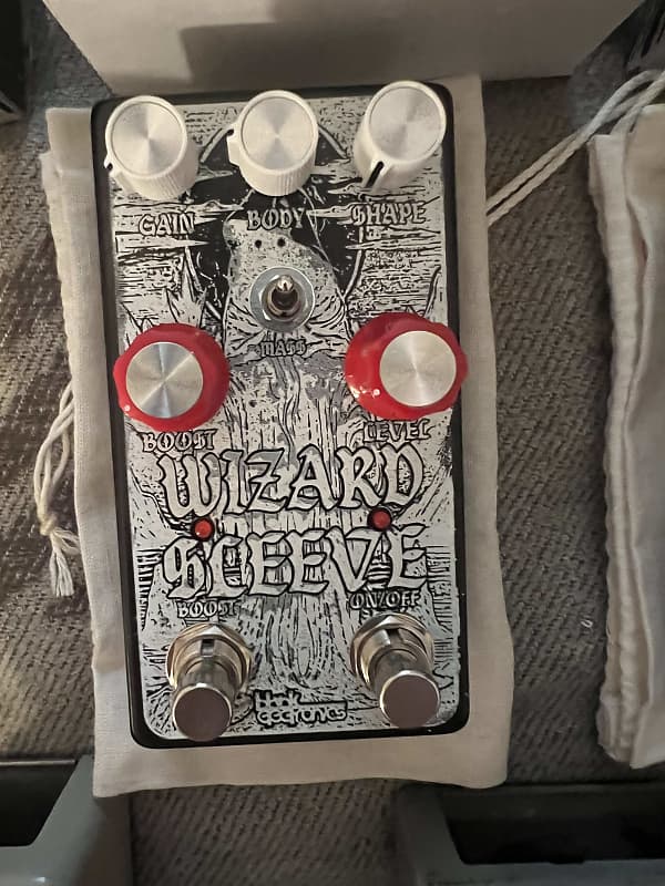 blank electronics wizard sleeve distortion fuzz | Reverb