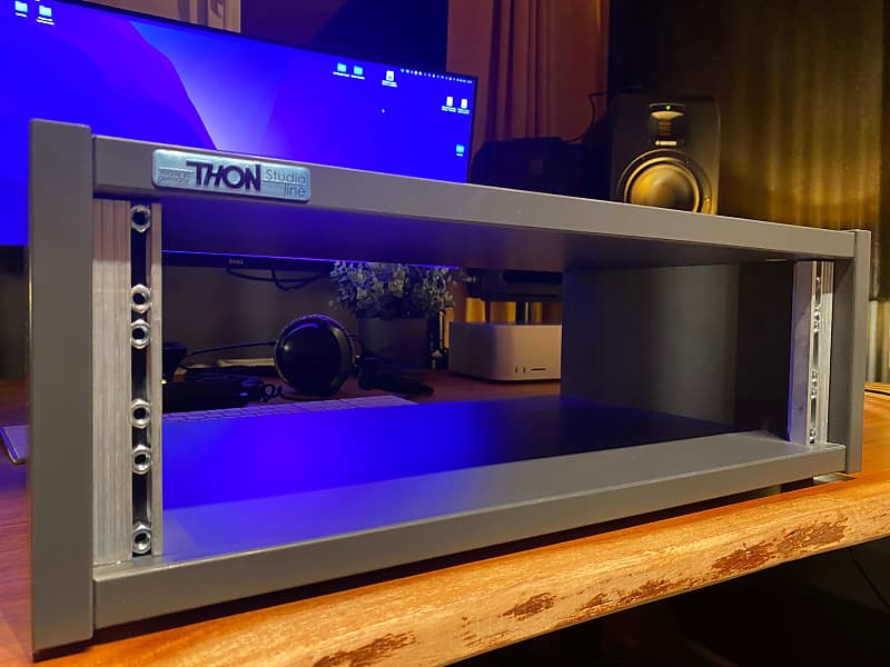 Thon Studio Desktop 3U BK mid 2000' - black | Reverb