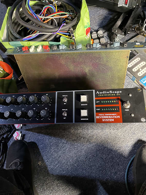 AudioScape Engineering Co. Audioscape Engineering XL-305R | Reverb