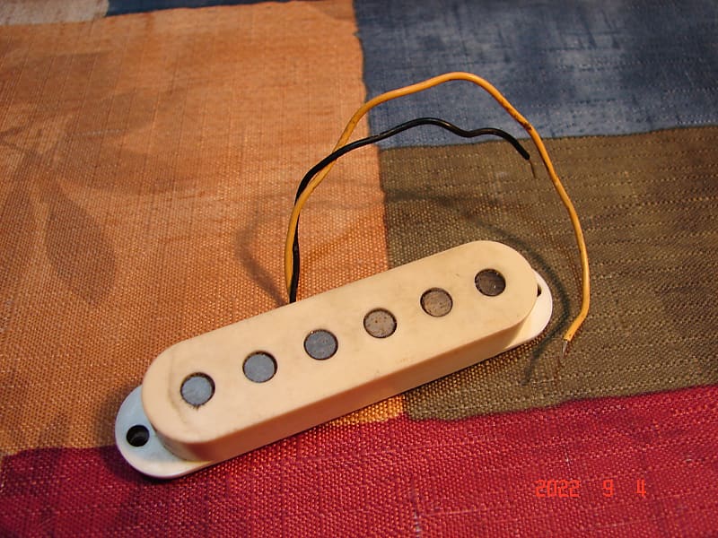 Vintage 1980 Fender Gray Bottom Fender Stratocaster Guitar | Reverb