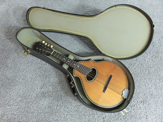 Vintage 1930s Regal Flatback Mandolin Unique Metal Tuners | Reverb