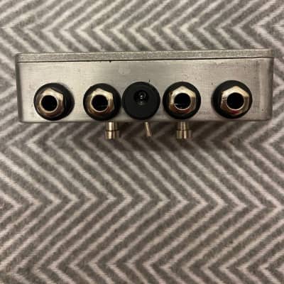 Oldmusic Signal Officer Loop Switcher ABY box buffer signal | Reverb