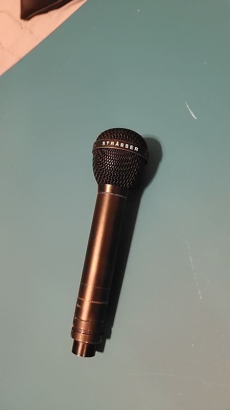 Beyerdynamic M 88 Hypercardioid Dynamic Microphone | Reverb