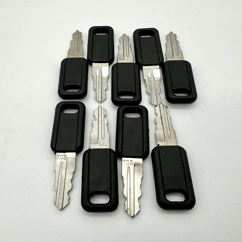 Fender Deluxe Molded TSA Case Keys Set of 9 | Reverb