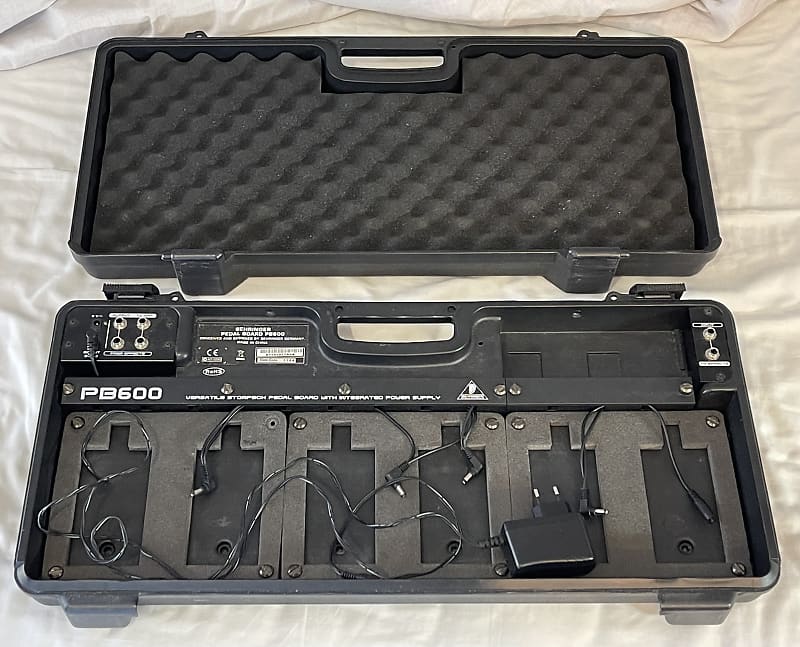 Behringer PB600 Pedal Board con alimentatore Intertek 9v | Reverb
