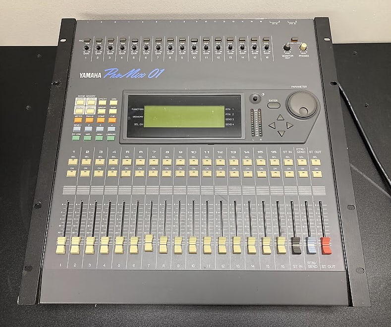 Yamaha Pro Mix ProMix 01 Programmable 16 Channel Mixer with | Reverb