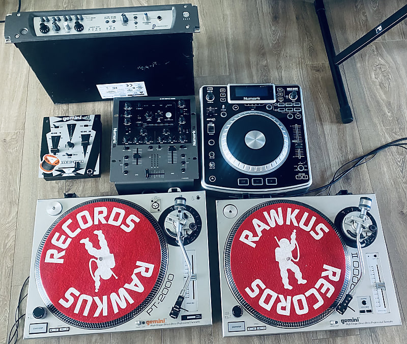 Dj setup, 2 Gemini turntables, mixers, interface Gemini 2010 | Reverb