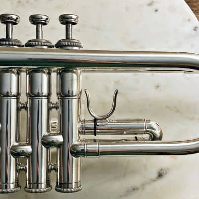 Besson (Kanstul) International Trumpet w/ Case & Mouthpiece | Reverb