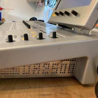 Studer OnAir 2500 - Broadcast console | Reverb