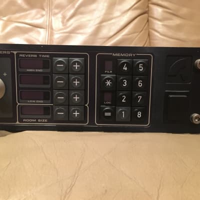 Quantec QRS Room Simulator 80s - Dark | Reverb UK