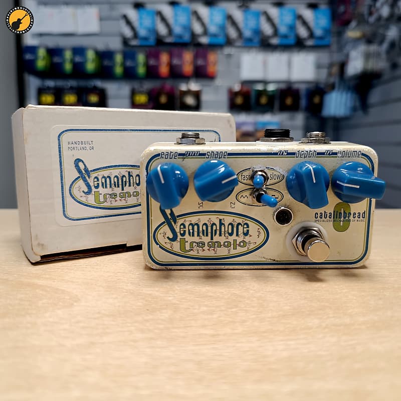 Catalinbread Semaphore Tremolo Horizontal | Reverb