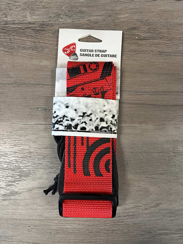 First Act Kid’s guitar strap Cassette red | Reverb UK