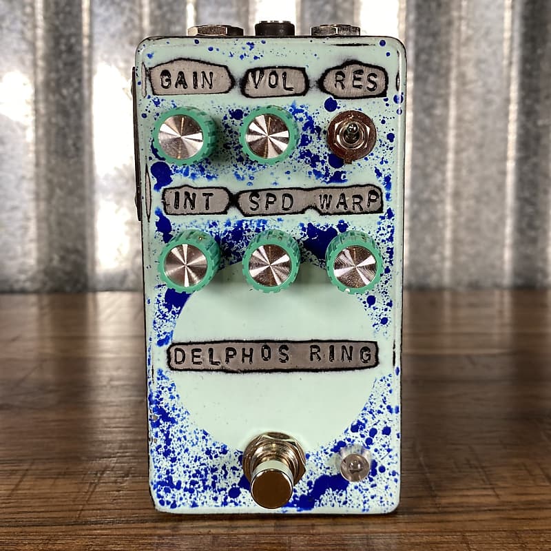Footloose Effects Delphos Ring Silicon Fuzz Ring Modulator | Reverb